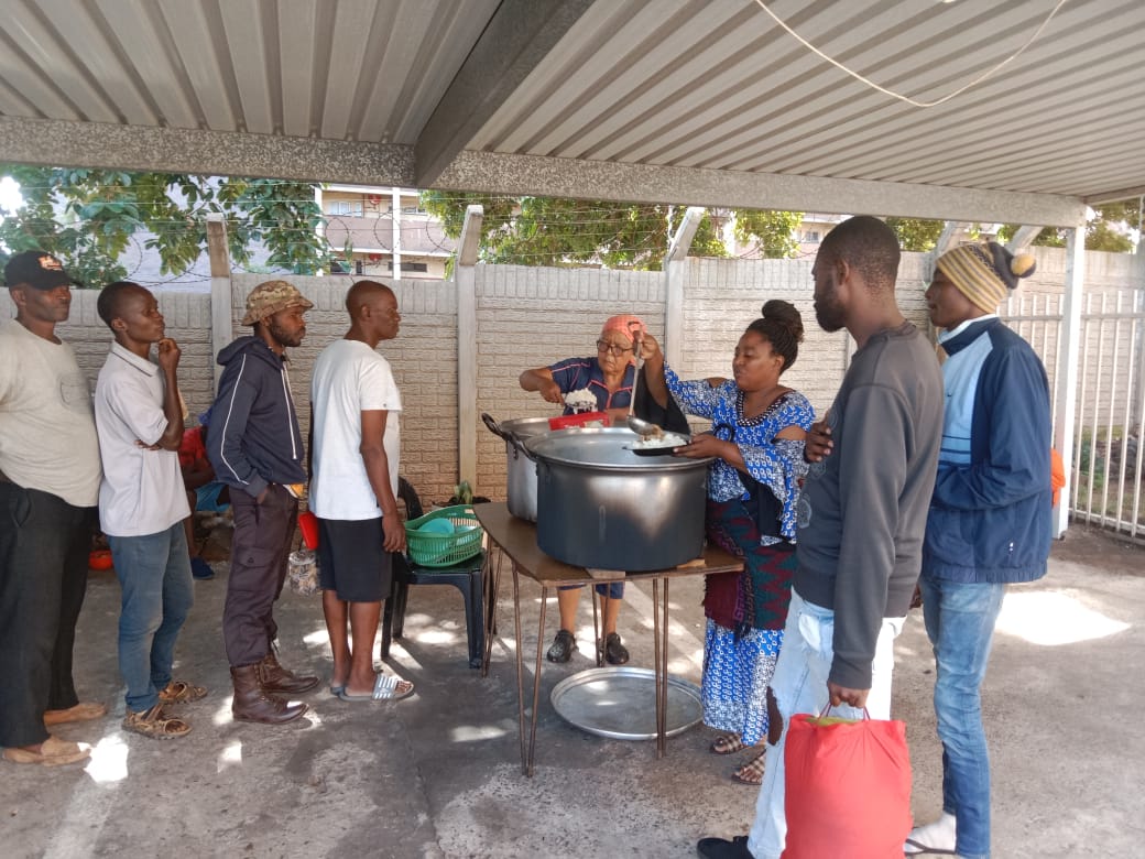 Feeding – Soup- Kitchen – Divine Mercy Foundation